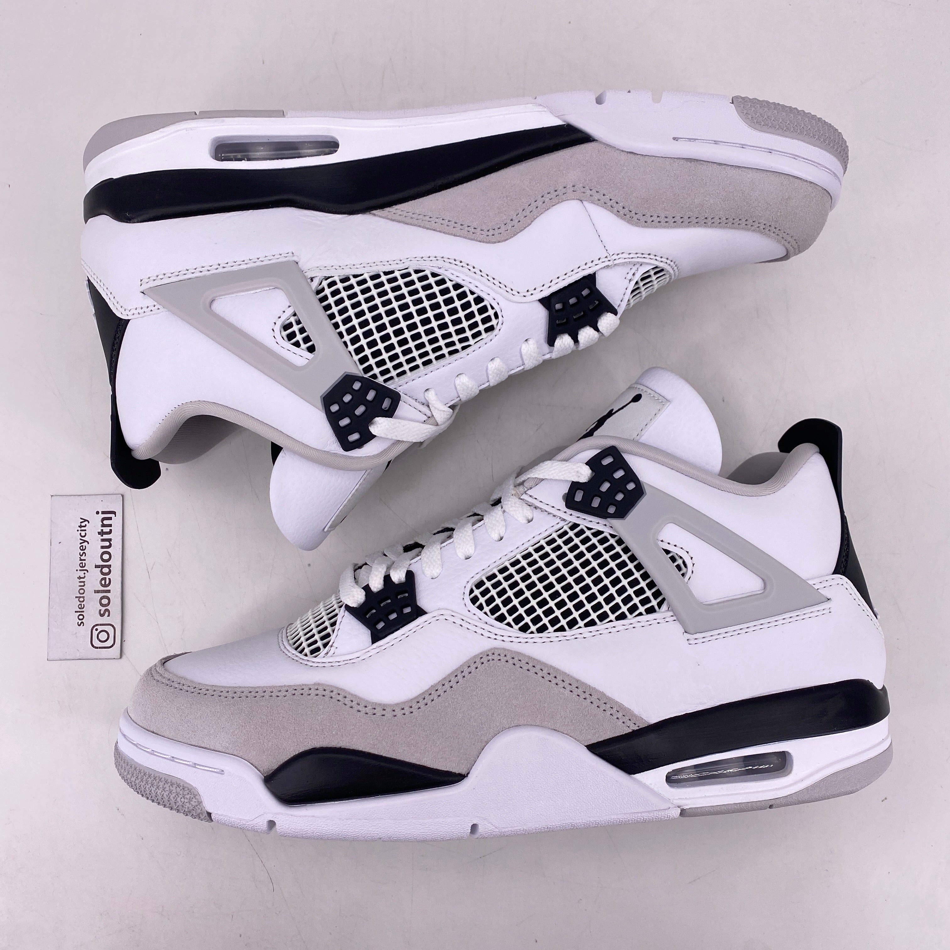 Air Jordan 4 Retro Air Jordan 4 Retro